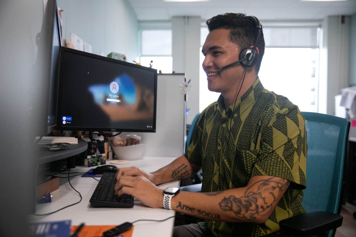 It's Not Just a Call, It's a Conversation - Aloha United Way 211